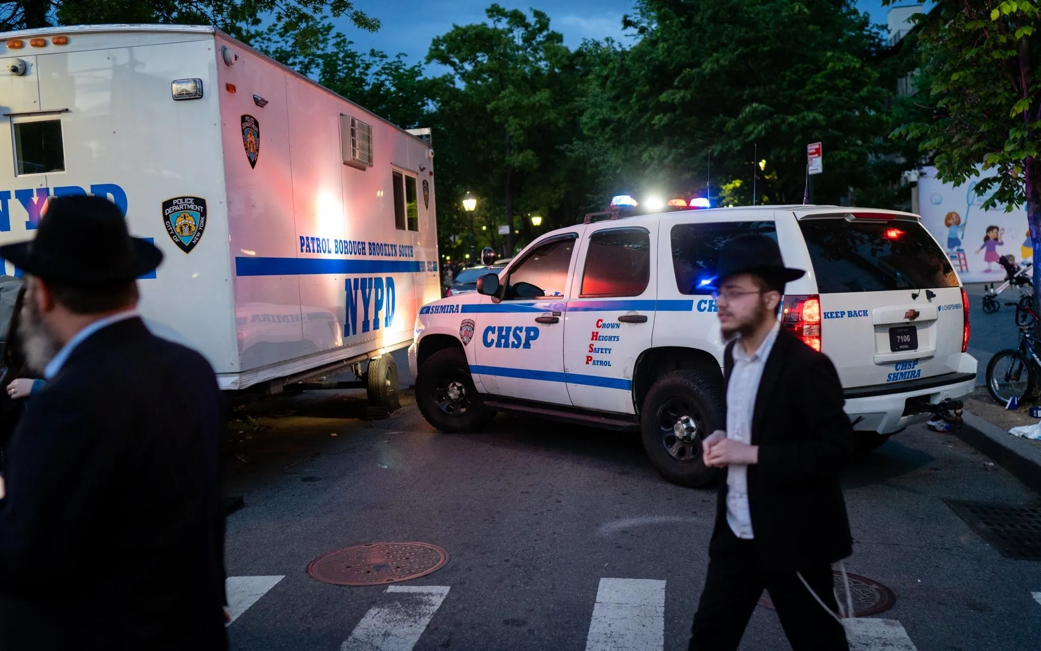 china cops in nyc | Goregrish